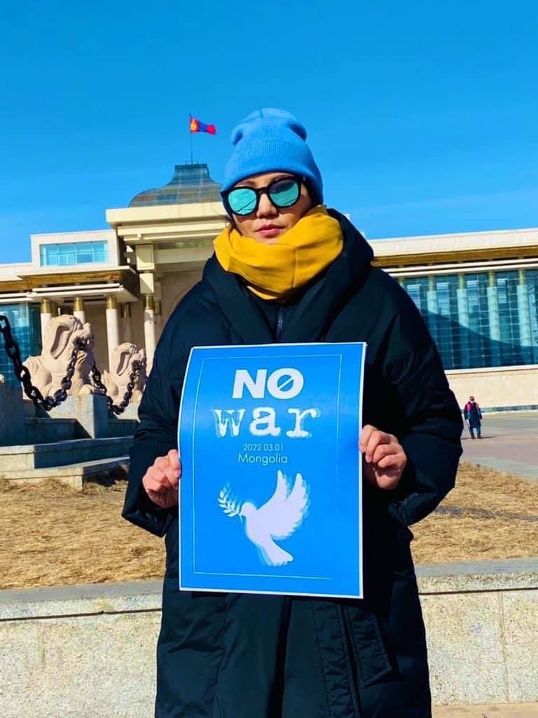 Гонгоржав ГАНБАТ 🧢 On Twitter Зураг 1 дайн сурталчлаагүй зураг 2 дайн сурталчилсан Монголын