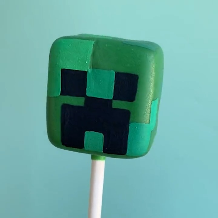 Creeper Cake Pops