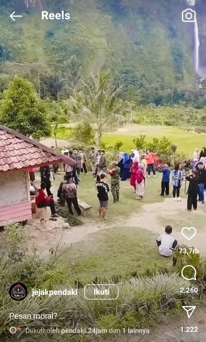 TXT dari Gajelas on Twitter: "viral dikit cekrek"