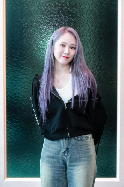 mia pics on Twitter: "mia for everglow's dailynews interview"