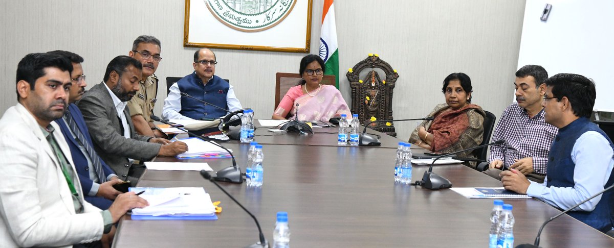 Office of Chief Secretary, Telangana Govt. on Twitter: "Chief Secretary Smt.Santhi Kumari ...