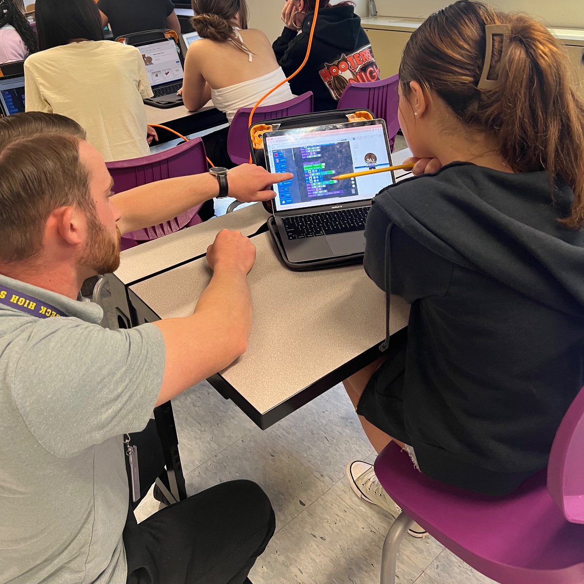 Tinkercad on Twitter: "RT @rhinebeckcsd: In Mr. Joy’s technology class, students code using ...