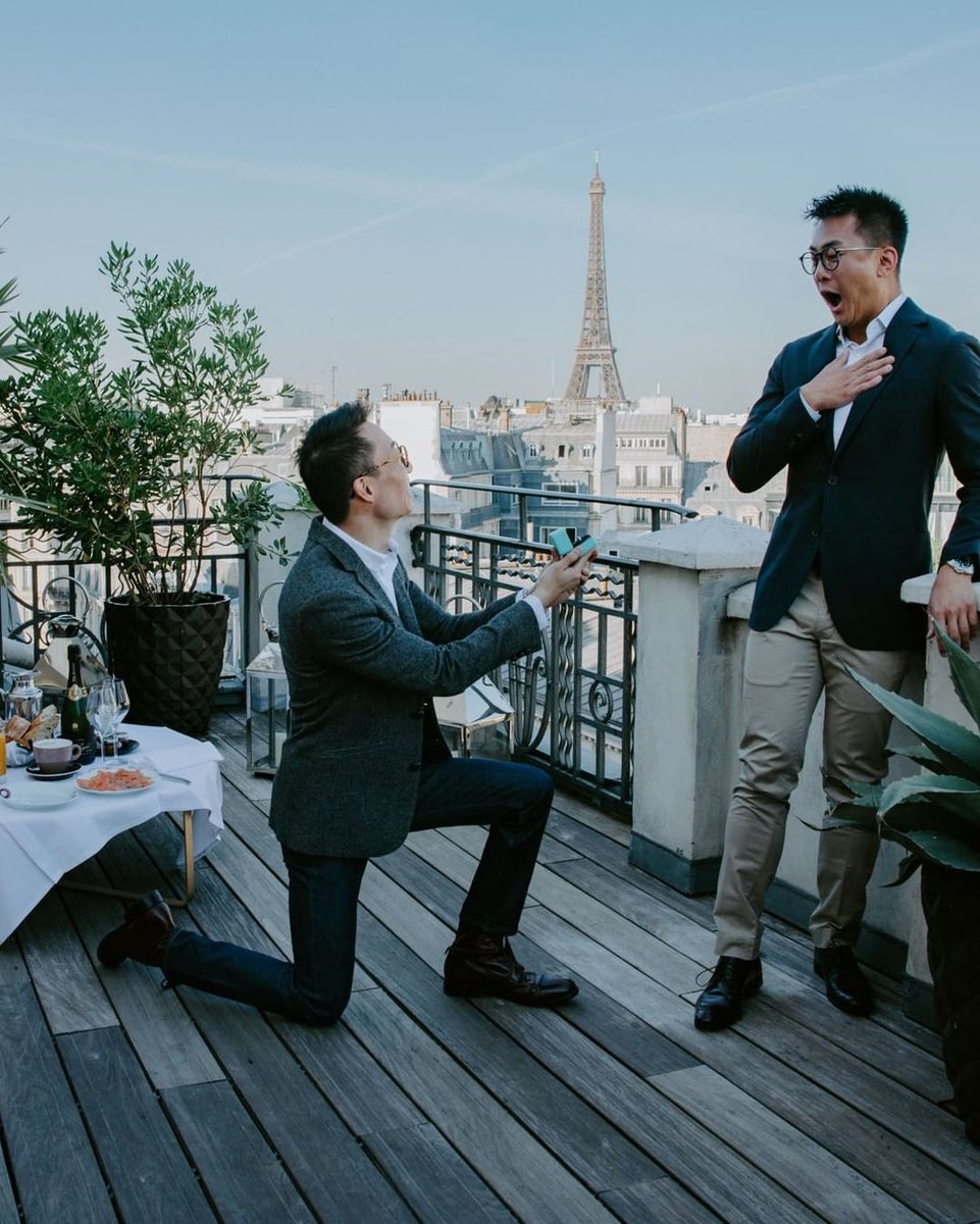 Evol Lgbt On Twitter Romantic Proposal 💍💕 Two Beautiful Grooms