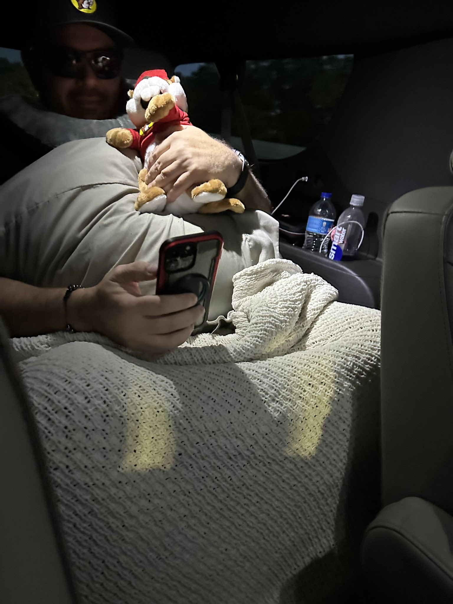 BEEP on Twitter: "When you have cold neck https://t.co/zE9P7rsjrn" / Twitter