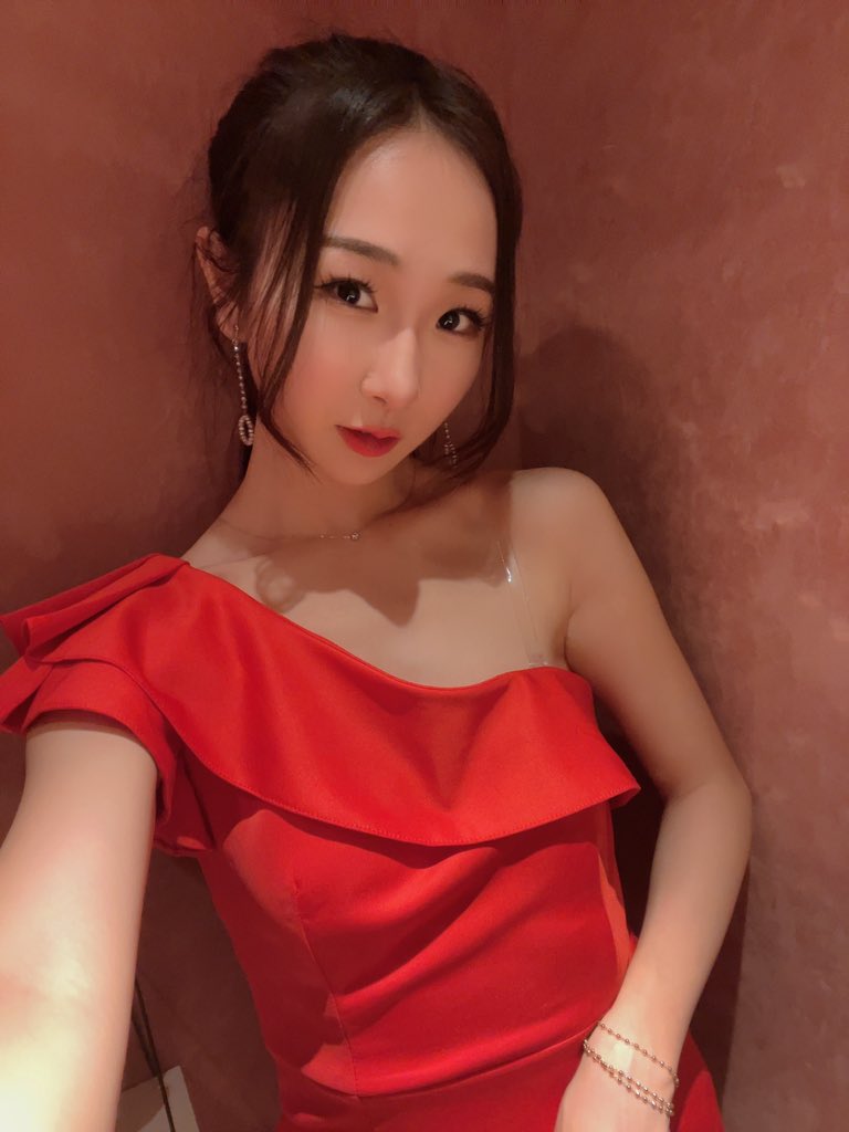 熊野あゆ on Twitter: "おはくま🐻‍ ️ ️ この前のRedDragon大盛況で何件か指名断ってしまったので、4/27(木)も出勤することにしました🥂 早い者勝ちで同伴も😎DM ...