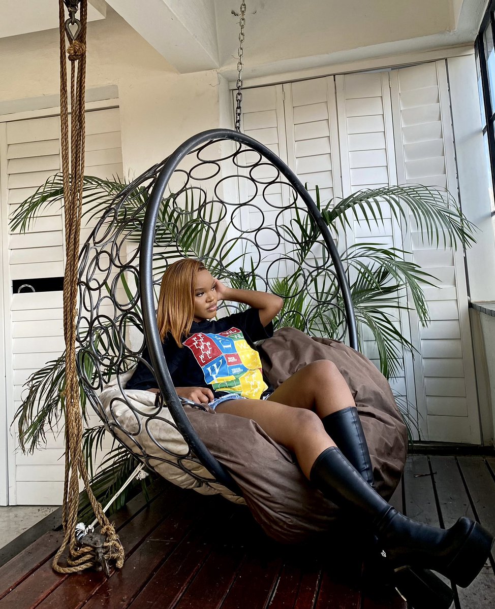 V on Twitter: "Sooo true."