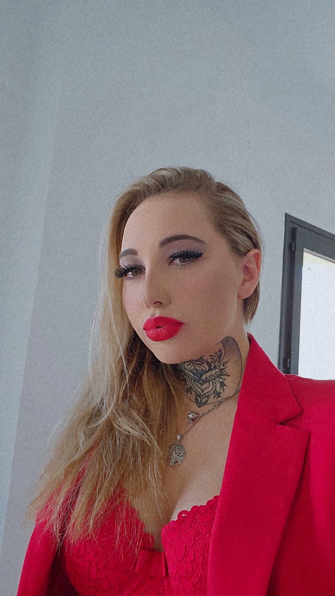 TheQueen👑💋 on Twitter: "💋👑☀️Have a good day☀️👑💋 https://t.co/vpJyMT2THu" / Twitter