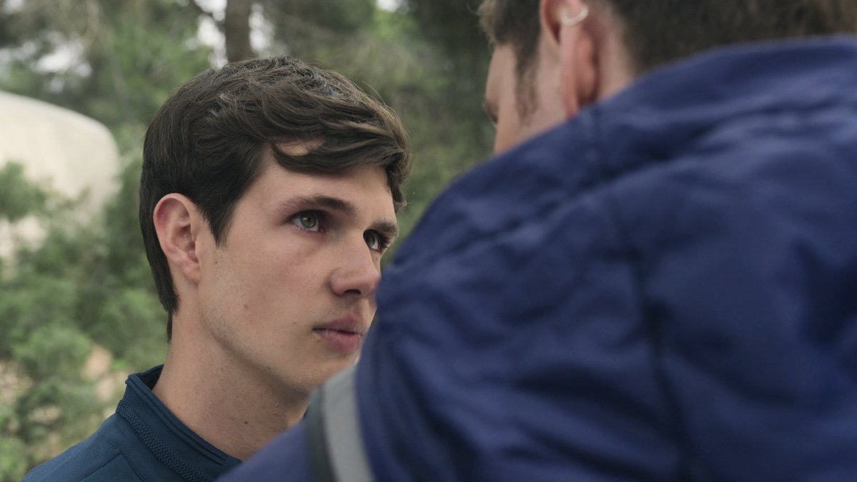 mikey on Twitter: "chemistry, height difference, enemies to lovers, ibón realizing orson is hot ...