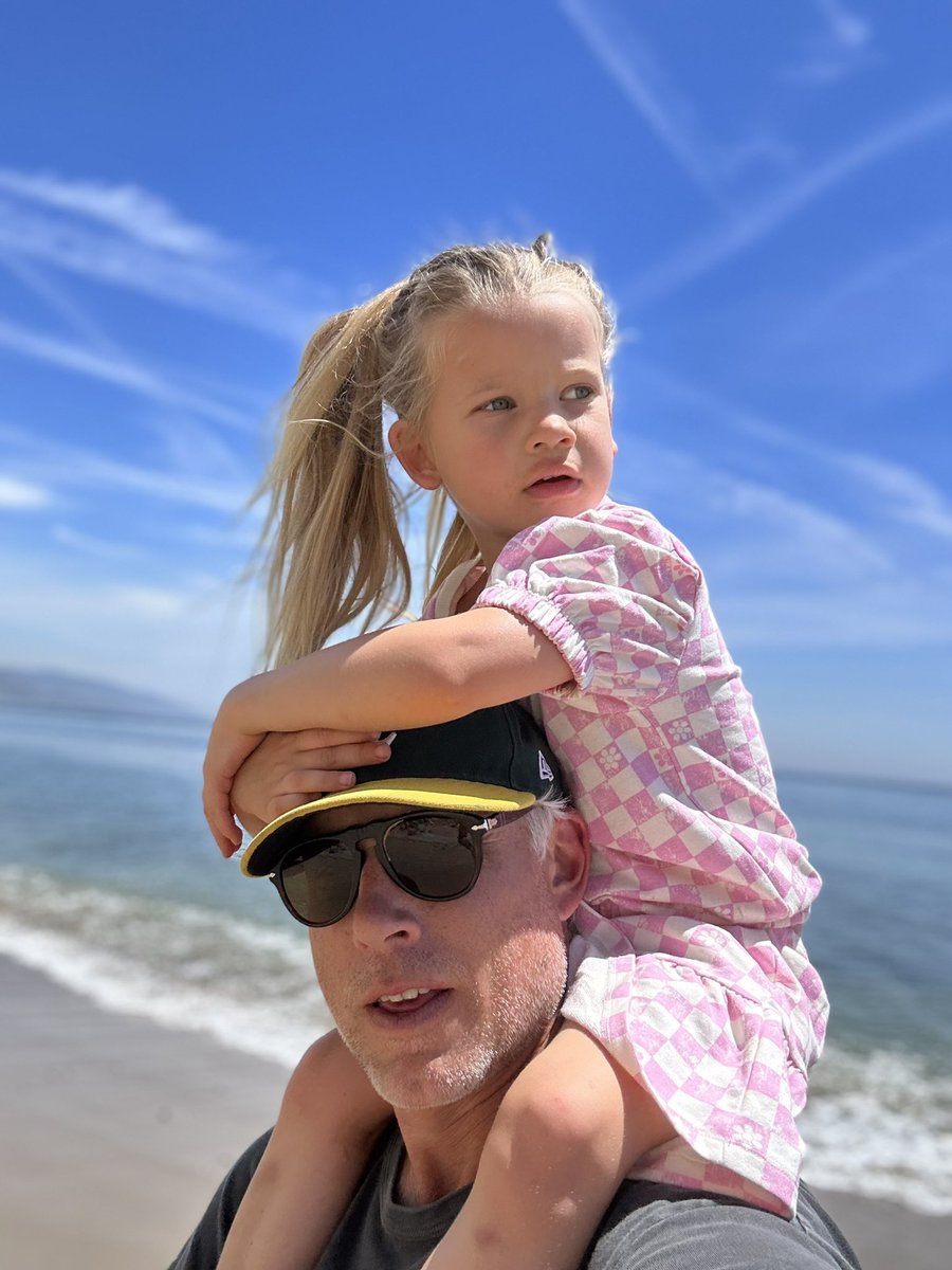 Jessica Simpson On Twitter Heart And Earth Same Letters Just Sayin