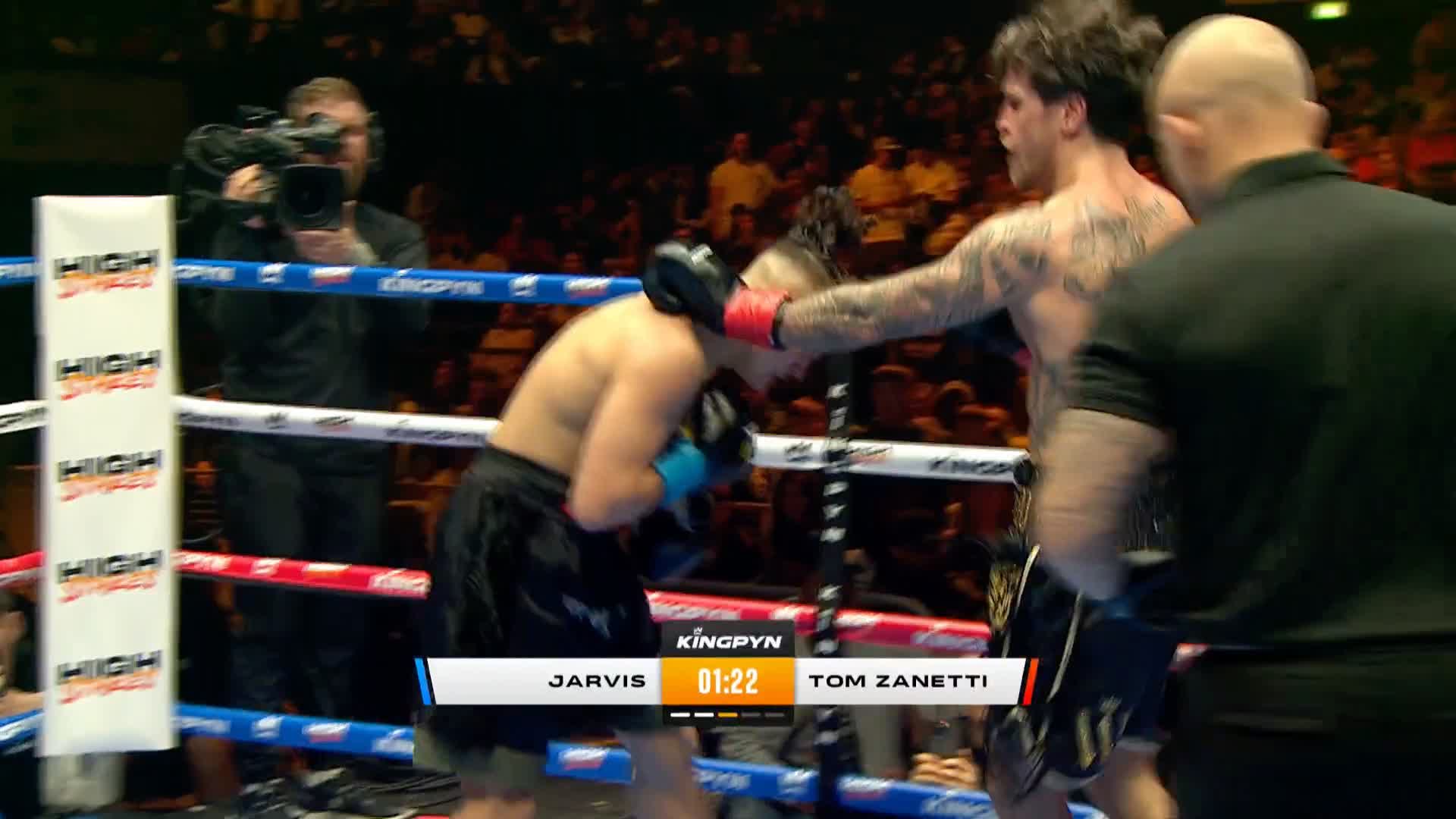 KINGPYN BOXING on Twitter: "ITS ALL OVER! 😳 @liljarviss stops Tom Zanetti in round 3! #KingpynQF ...