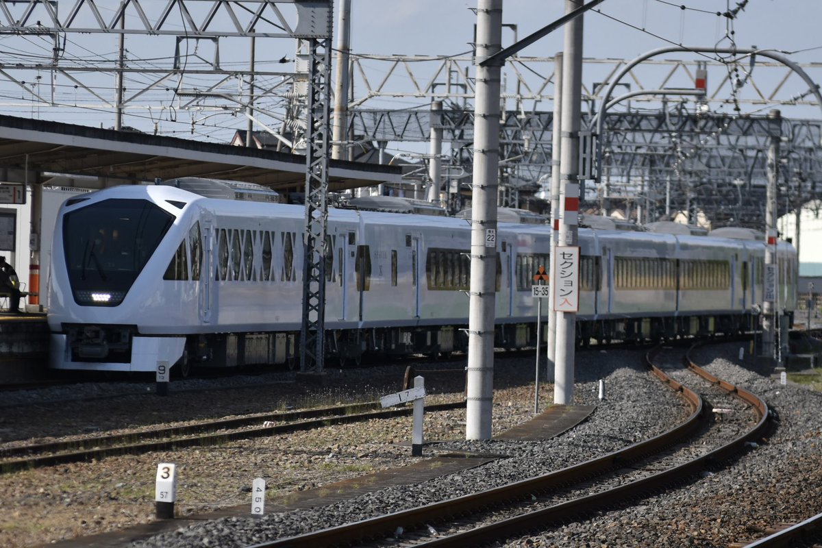 𝒔𝒑𝒂わか on Twitter: "185待機中に東武N100系N101Fの試運転も見れたり一石二鳥でした。 LEDってより幕に見える…"