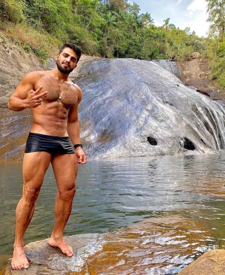 Muscle Guy on Twitter: "RT @botonny25: