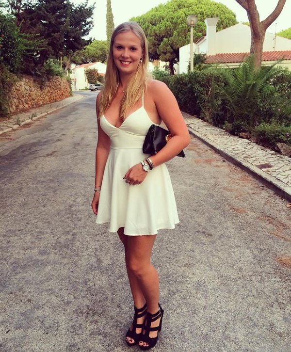 Cute Hot And Sexy On Twitter 1⃣ 2⃣ 3⃣ Or 4⃣