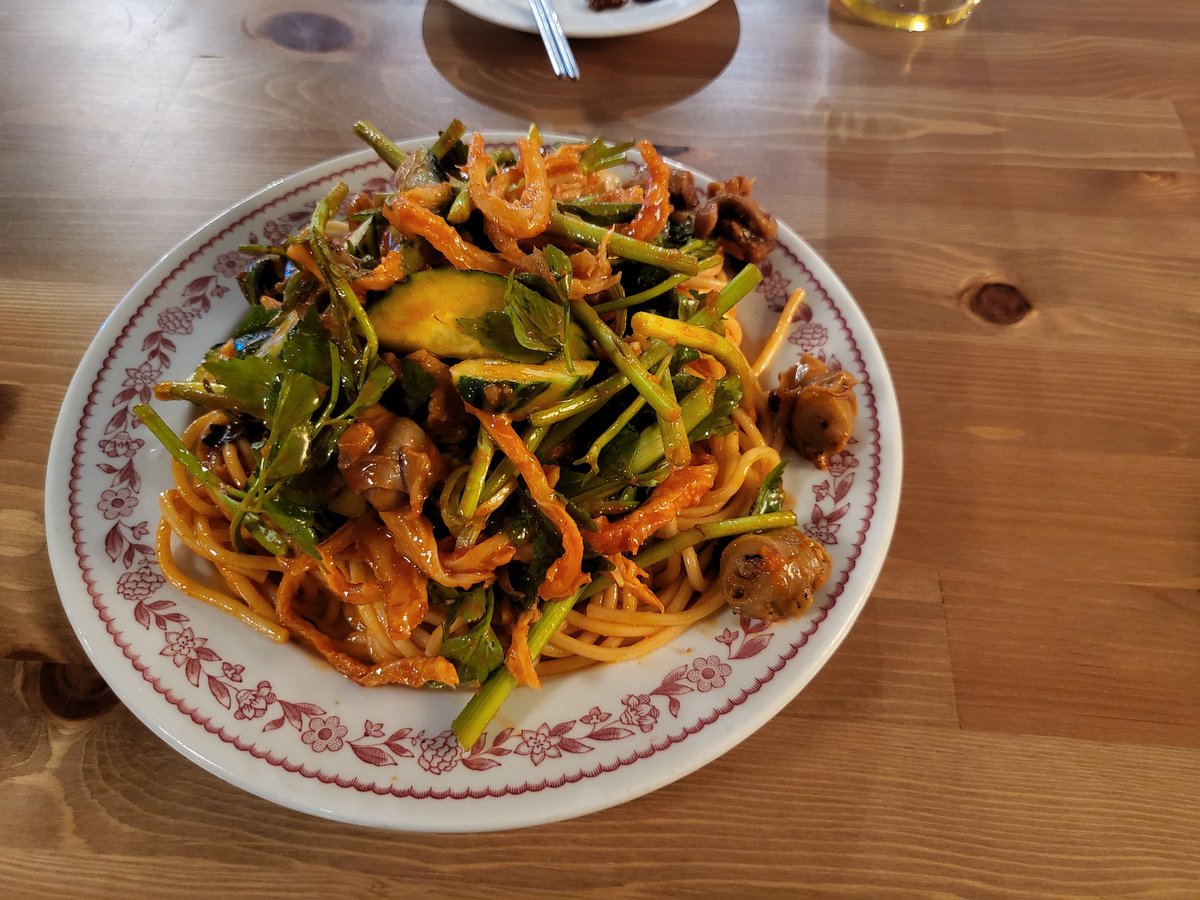 OLT on Twitter: "함덕 수월 신메뉴 테스터라는 영광스러운 자리에 내가 뽑혔다....(지원자 나 한명) 가문의 영광으로 여기며 두그륵 싹싹 비웠다. 증말 너무너무 ...