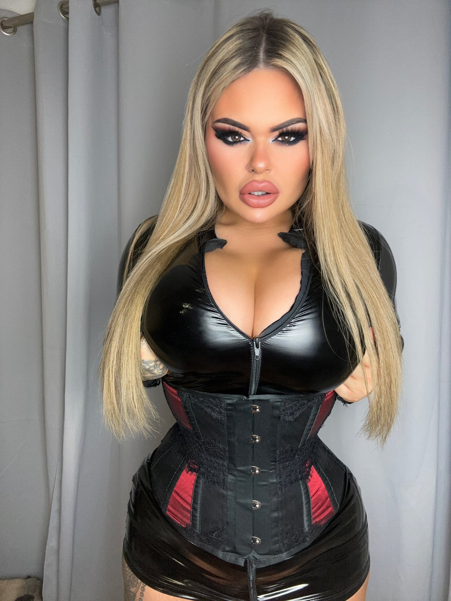 TW Pornstars - 🖤Goddess Lexie 1000cc🖤. Twitter. Sinful Sunday 🖤💦. 3:05 PM - 23 Apr 2023