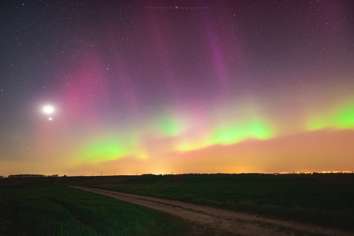 meteoprognoza.pl🇵🇱 on Twitter: "Trzeba mieć szczęście w życiu. Zorza polarna widziana dziś ...