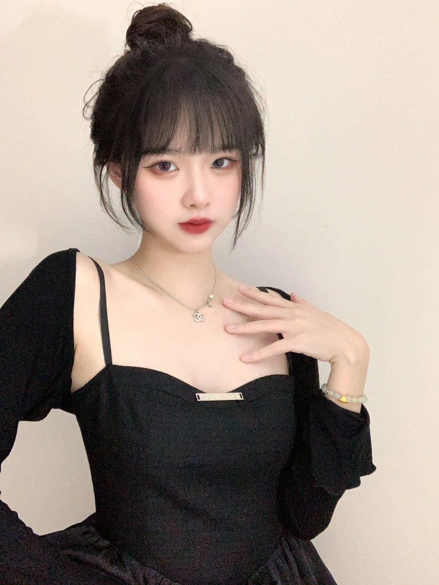 小茵喝牛奶🥛 On Twitter 我很好哄的 只要对我射一发精液我就喜欢你到不行 💗 射屏 射脸 可爱 反差 ぶっかけ