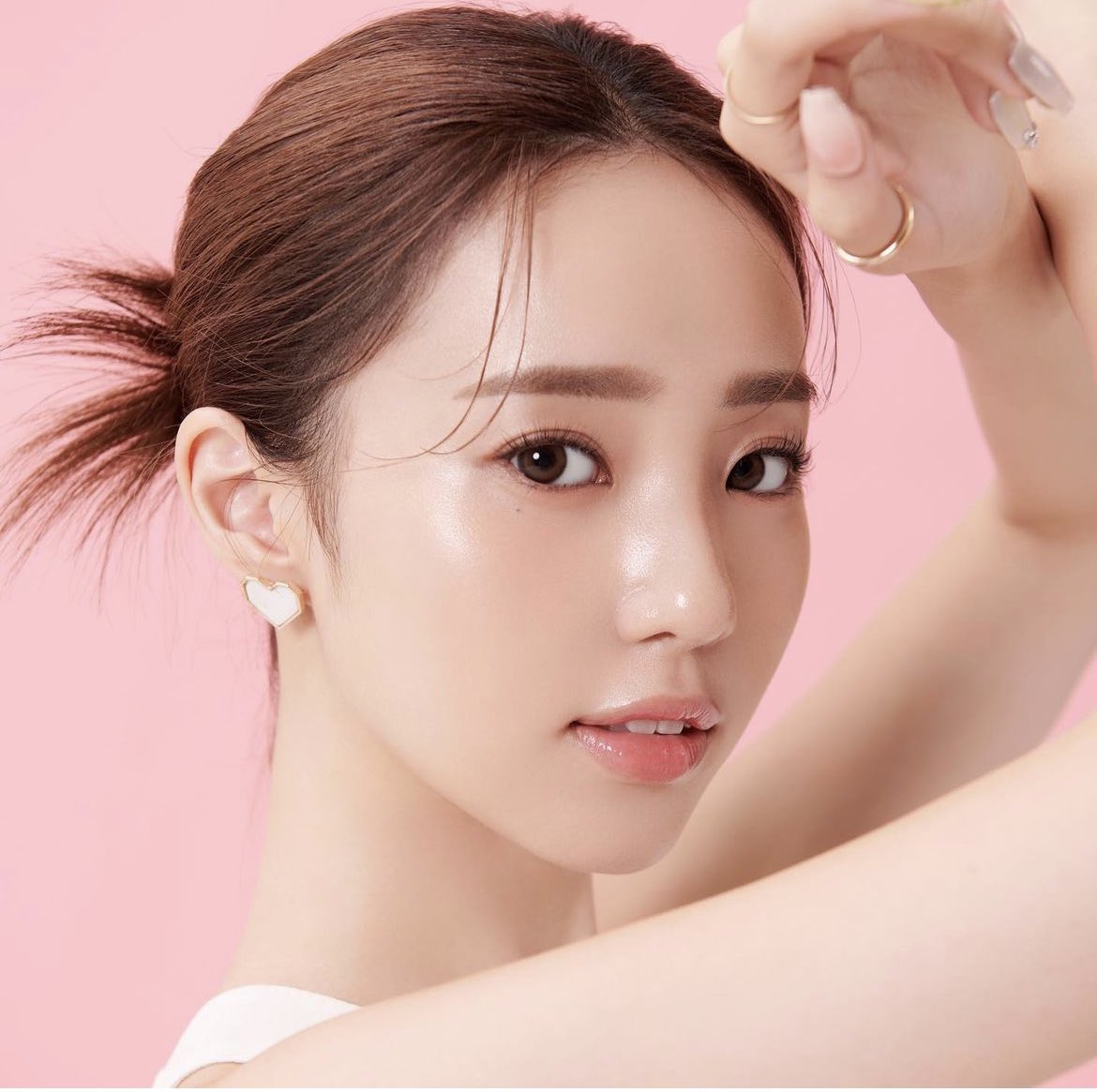 𝙃𝙞𝙣𝙖👶🏻 on Twitter: "気になってる人が多い中町綾ちゃんプロデュースのASUNE。使ってみた感想まとめたよ🫶🏻植物由来の成分多めで、クリームはCICA成分による肌の保護と鎮静 ...