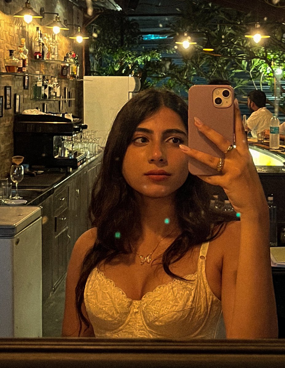 Onella Rodrigues On Twitter Restaurants That Have Mirrors As Decor onella-rodrigues-on-twitter-restaurants-that-have-mirrors-as-decor