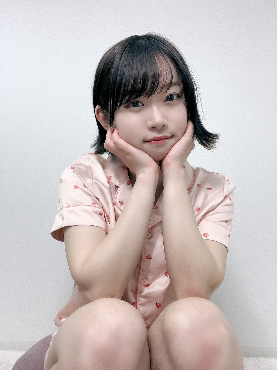架乃ゆら On Twitter Fanzaライブチャット来てくださったみなさんありがとうございます🍑 いろいろお話できて楽しかった! 途中