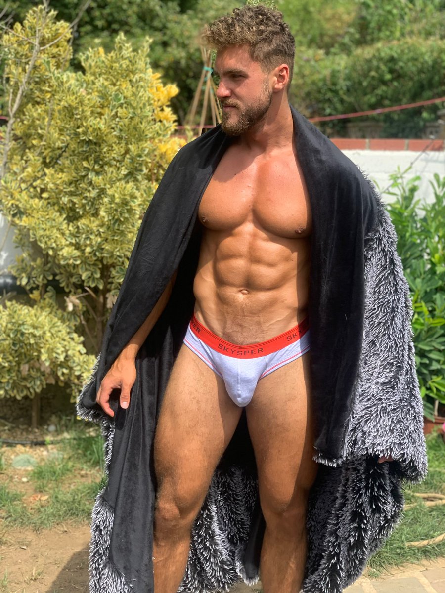 Sixam on Twitter: "RT @mastercezar1: Last 50% OFF Space Remaining GRAB ...