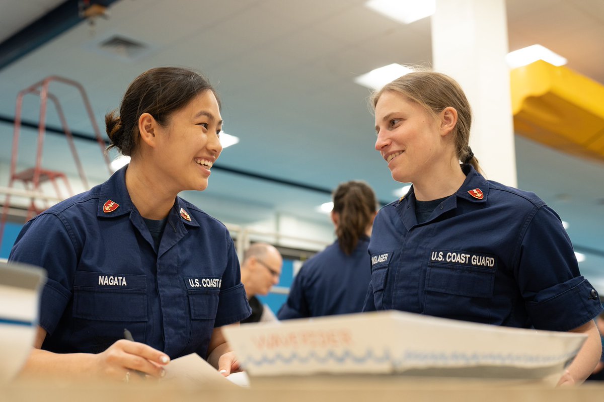 U.S. Coast Guard Academy on Twitter: "The Great Boat Race! 🚤💨 Last week, a long awaited #USCGA ...