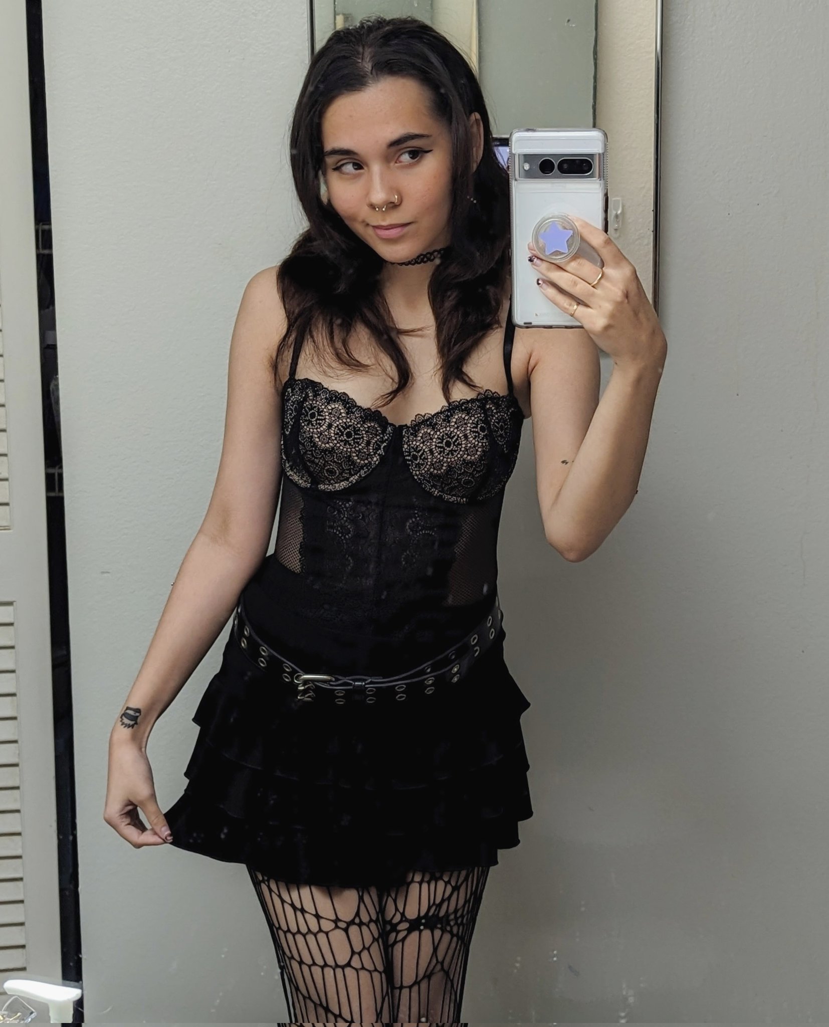 Cherry Choke on Twitter: "Am I cute enough? (⁠>W