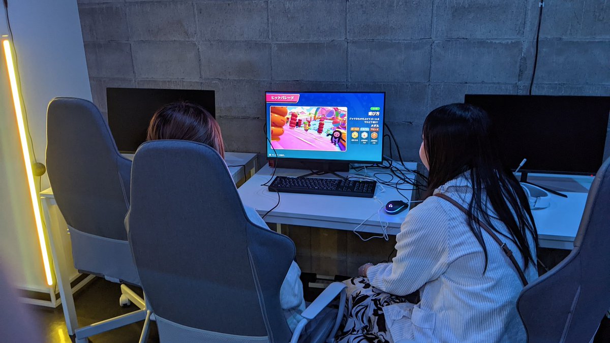新潟 esports CAFE & BAR e-spopia on Twitter: "おはようございます。 昨日のプレオープン初日の様子です。 弊社菅原も大喜びで、鉄拳しておりました。 未 ...