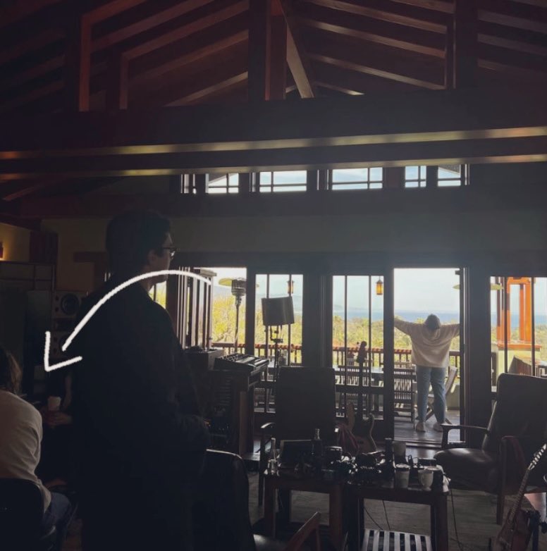 Dua Lipa Charts on Twitter: "RT @ChartsDuaLipa: 🚨 @DUALIPA is currently recording her next ...