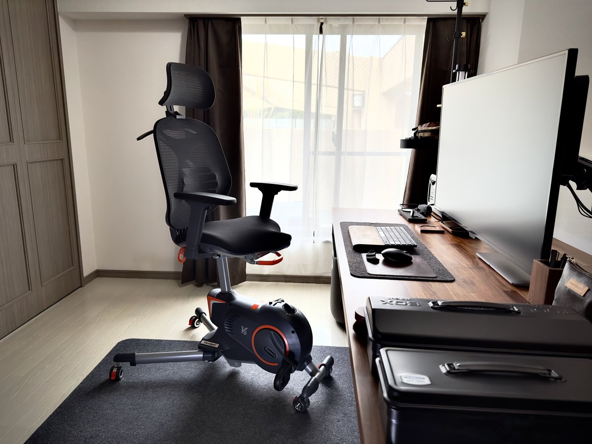 てず / Tezlog on Twitter: "FlexiSpot フィットネスチェア V6 ご提供頂きました。デスクチェアとエアロバイクが一体化。デスクチェア部分もしっかりしていて快適な ...