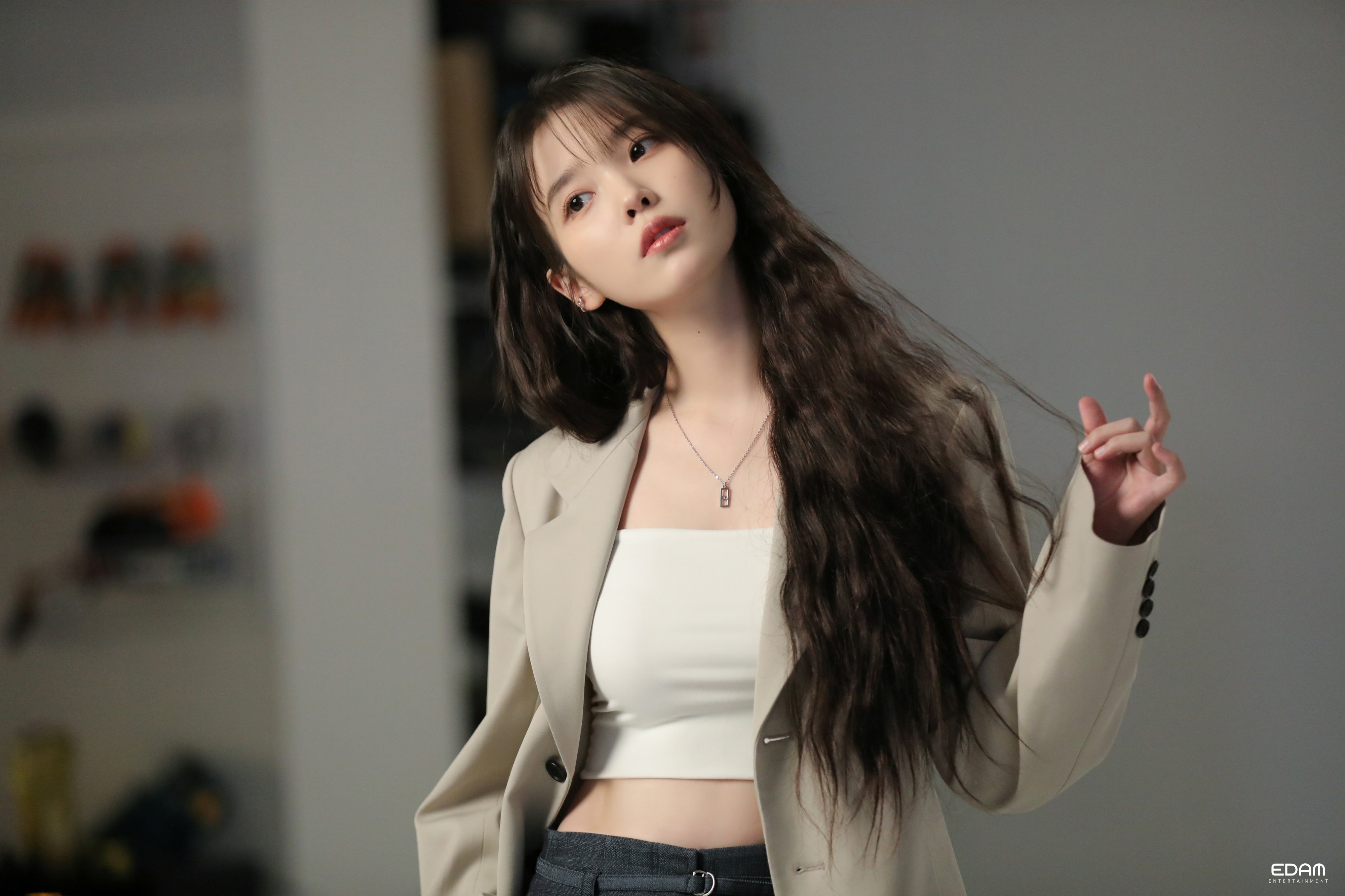 iu個衰妹真係... | LIHKG 討論區