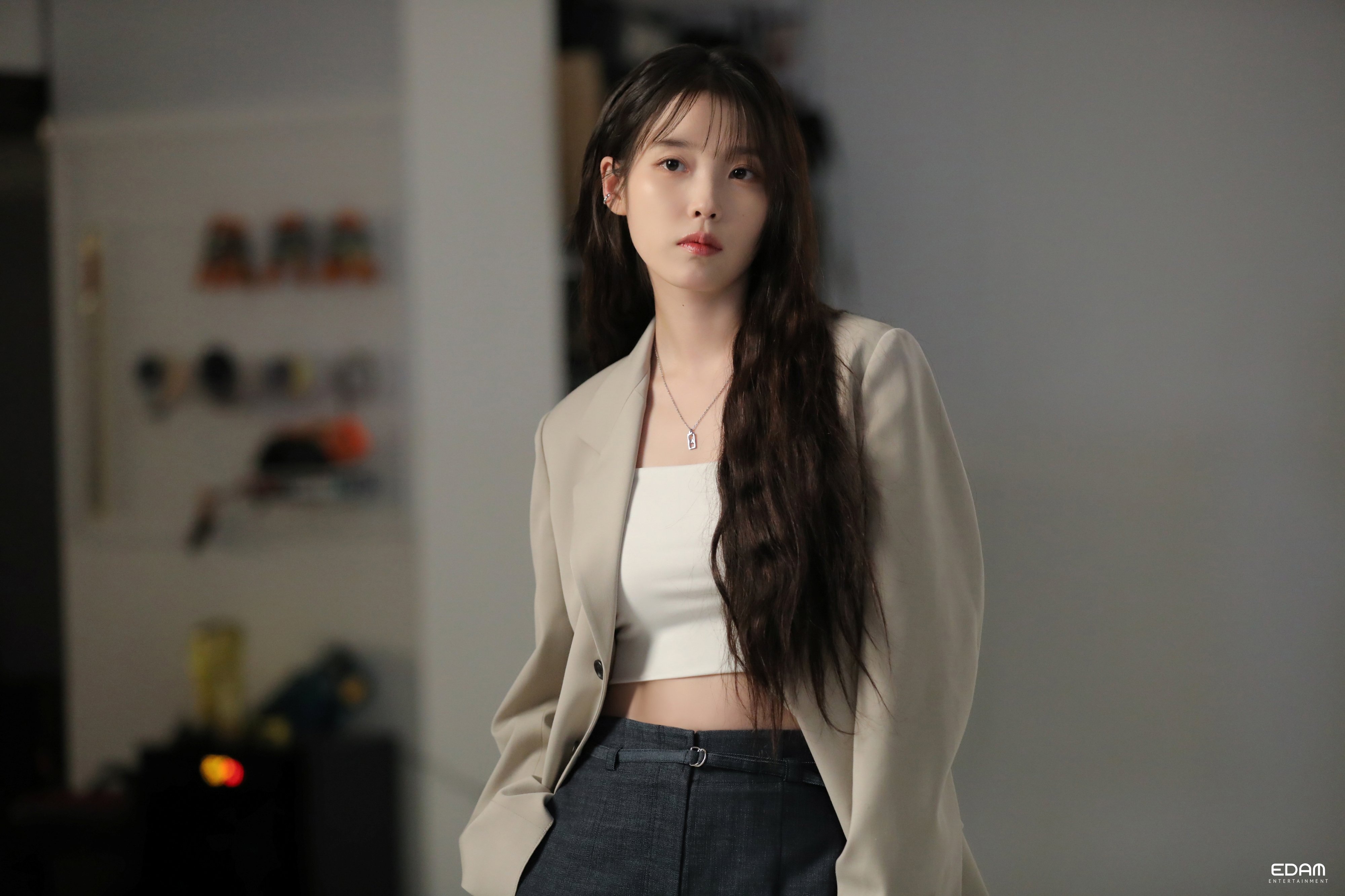iu rndm&threads | jieun's month🐣🐥 on Twitter: "'#IU Dream Press Interview Behind-the-Scene ...