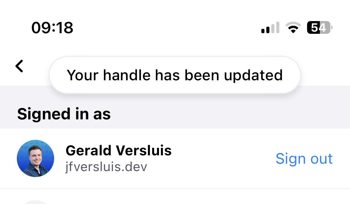 Gerald Versluis on Twitter: "Literally took 1 minute to setup my domain as a handle on Bluesky ...