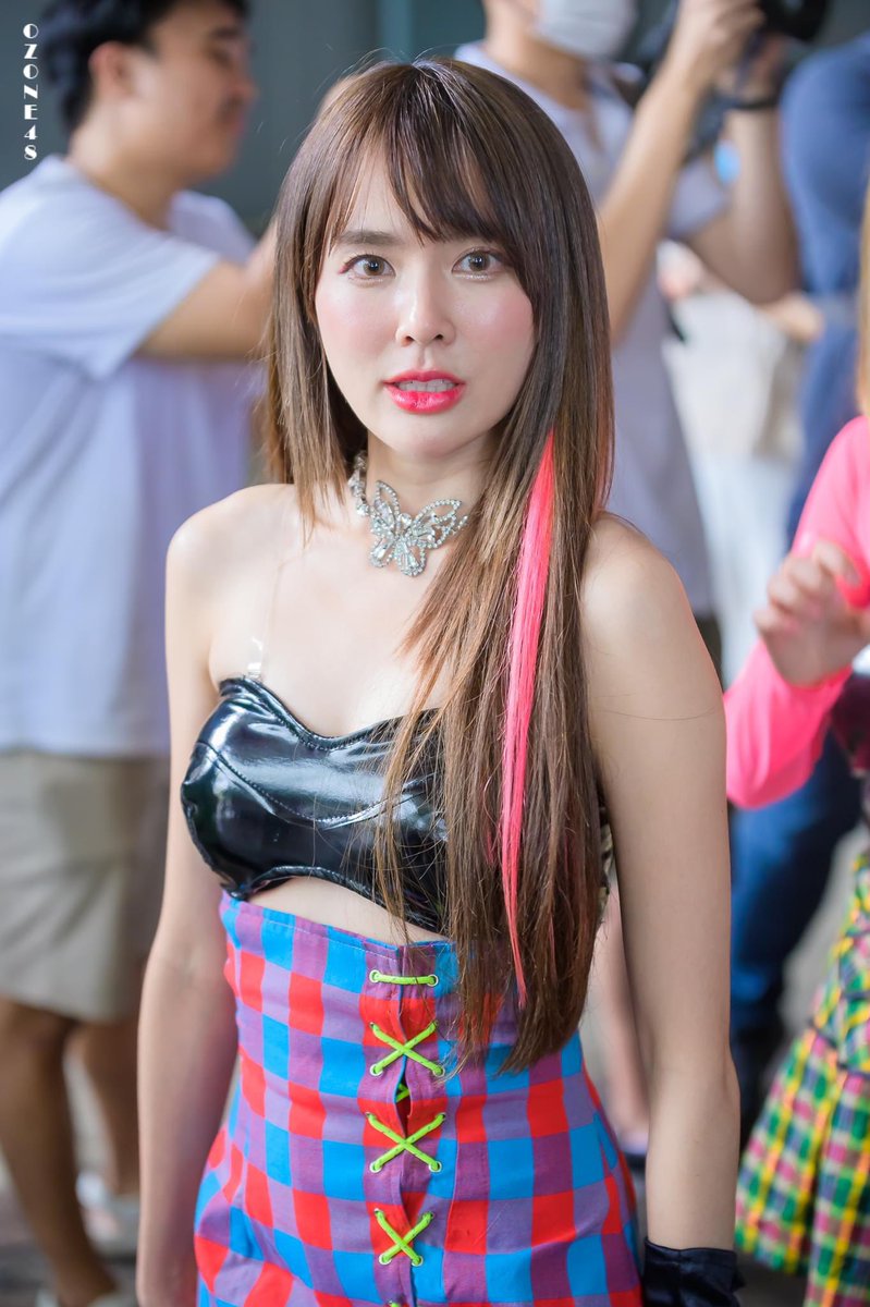 OZONE48 on Twitter: "พิออม...สวยแบบจุกๆ...🥰🥰🥰 Full Set : https://facebook.com/100064770723992 ...