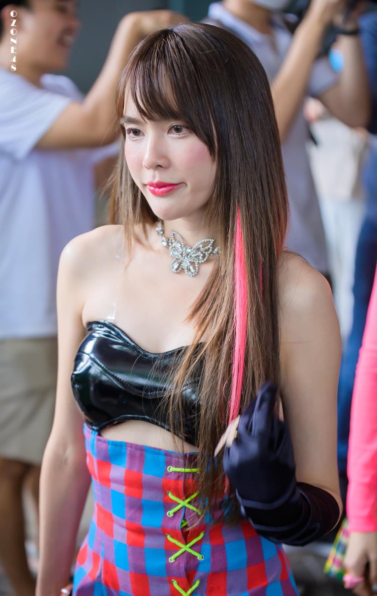 OZONE48 on Twitter: "พิออม...สวยแบบจุกๆ...🥰🥰🥰 Full Set : https://facebook.com/100064770723992 ...