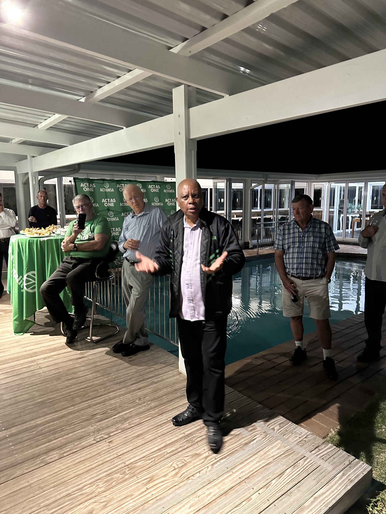 Athol Trollip on Twitter: "SA needs leadership like this, pragmatic, meritorious and honest ...