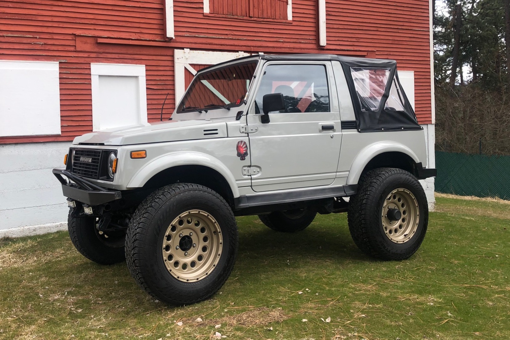 Suzuki Samurai Lifted