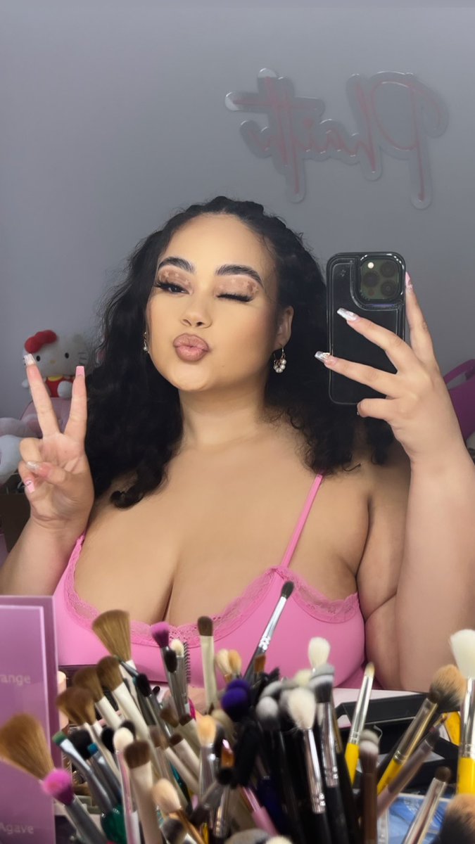 𝐩𝐡𝐚𝐢𝐭𝐡 ♥︎ On Twitter I Hope Yall Stay Sick Of Me Tho Cos I Aint
