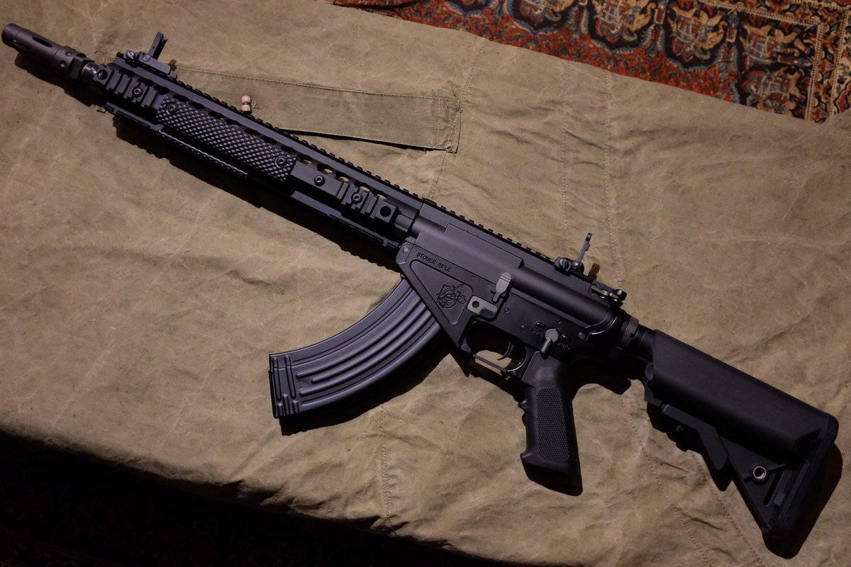 どみィ on Twitter: "M4もAKも持ってない私ですが、遂に初めてのM4/AKを買いました だっくだくに茶を濁すチョイス"