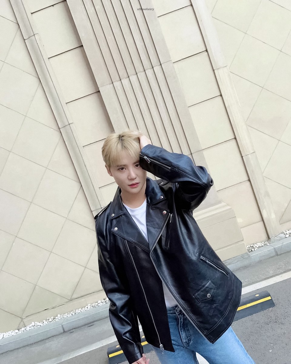 🤲🏻어화둥둥 내사랑 김준수 시아준수🤲🏻 on Twitter: "RT @alltoofairy: 🥹🫶🏻 #김준수 #XIA https://vo.la/QBPT8 https://vo ...