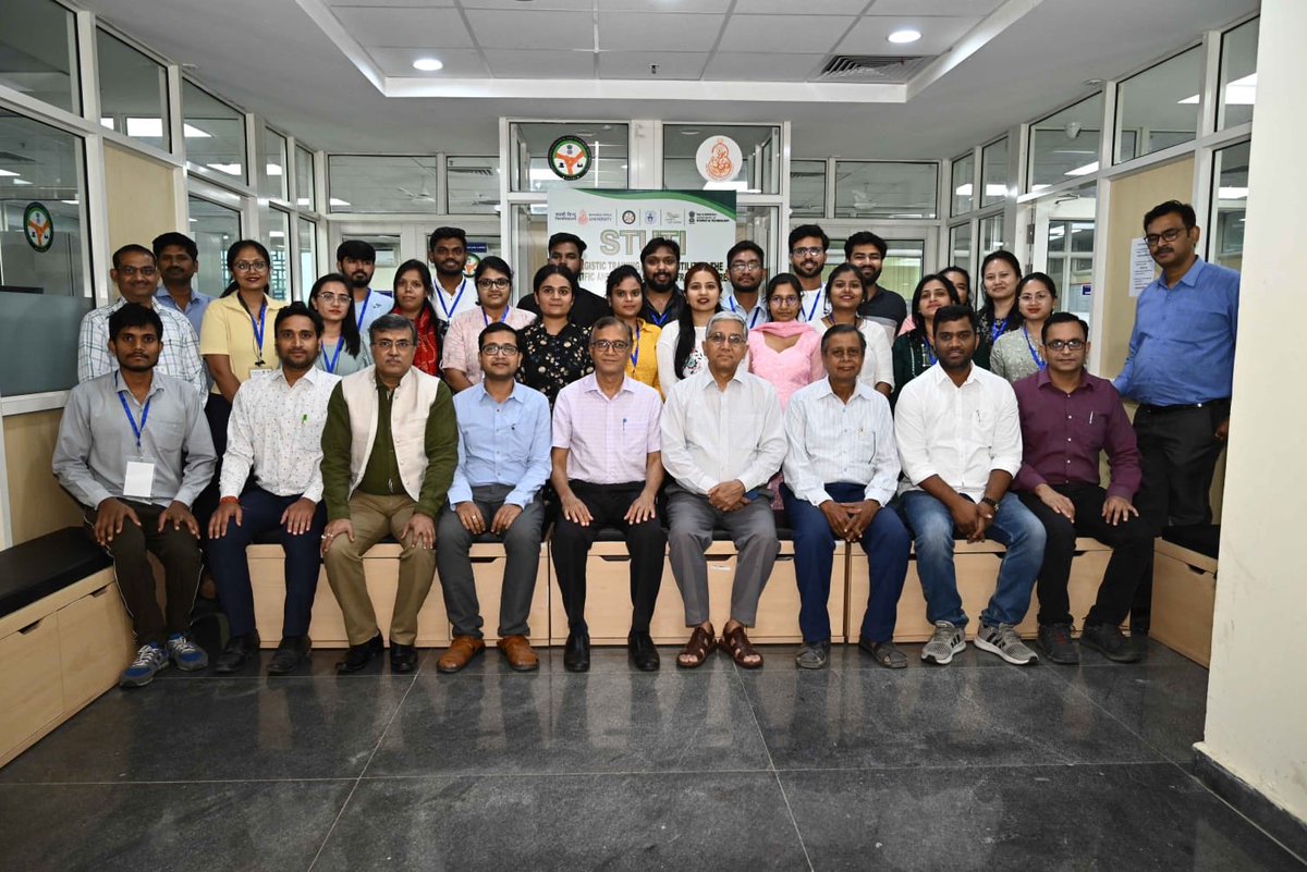 Anil K Tripathi on Twitter: "Prof Ashok Kumar, Dean (Research) Inst of Medical Sciences, BHU was ...