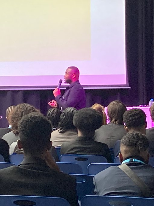 Academy Admissions - Harris Clapham Sixth Form