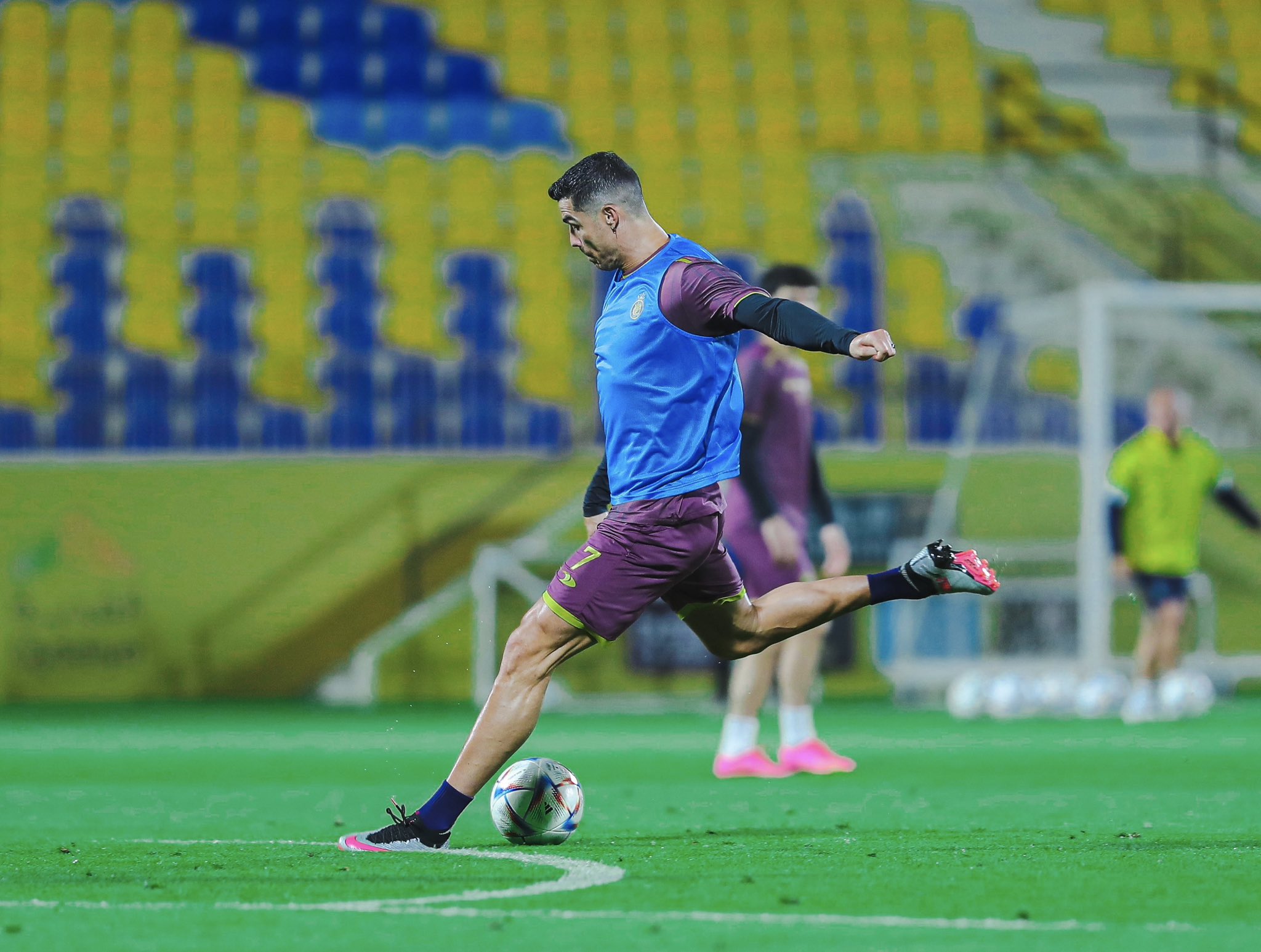 Cristiano Ronaldo On Twitter We Keep Fighting And Working Hard
