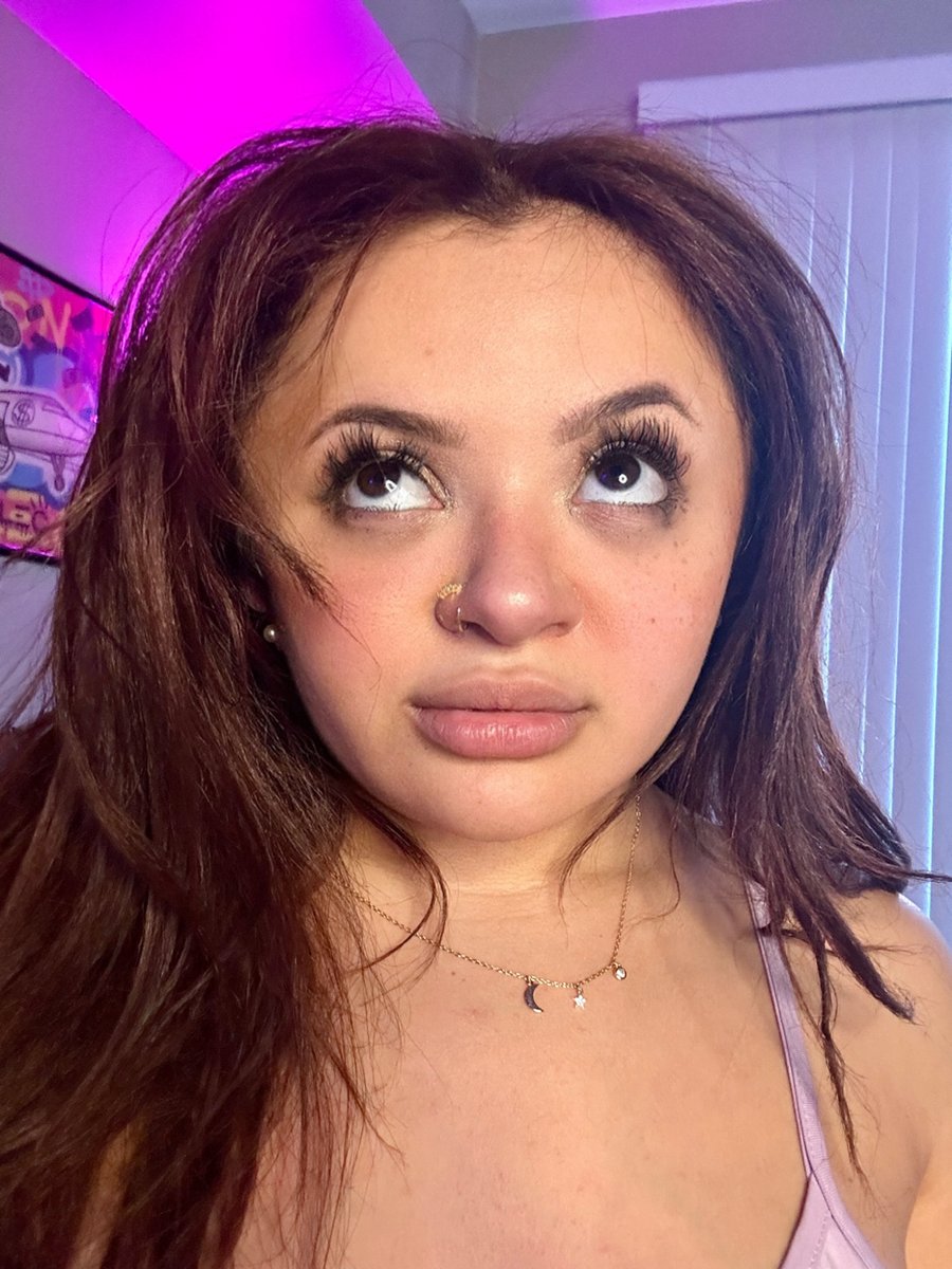 Olivia Ivys🍑 5 Of 🍑 On Twitter I Spent So Much Time On My Makeup