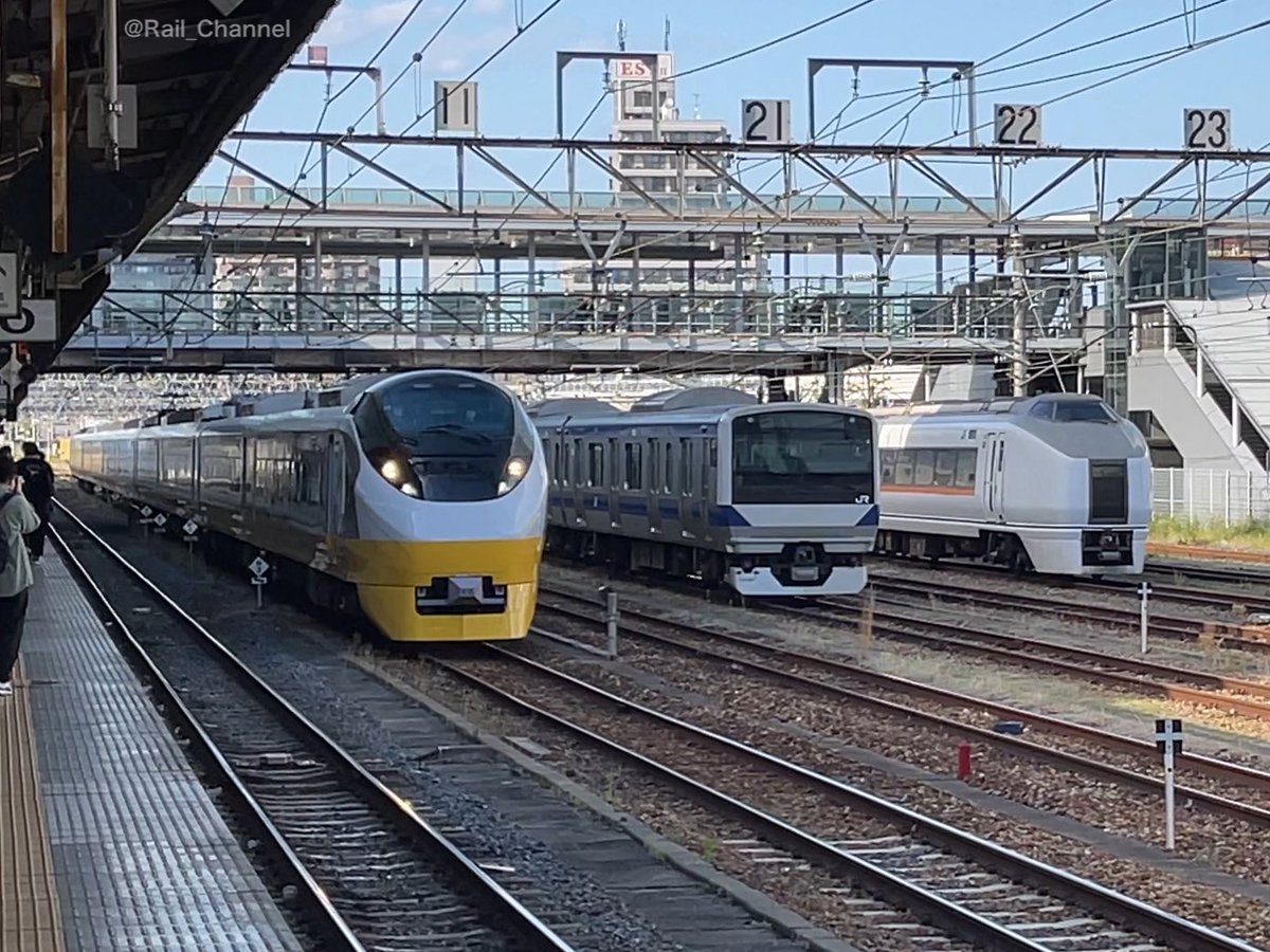 レールちゃんねる on Twitter: "#E657系 K2編成 黄・ひたち海浜公園と水仙(イエロージョンキル) 出場回送。宇都宮では #651系 OM201編成と #E531系 K557 ...