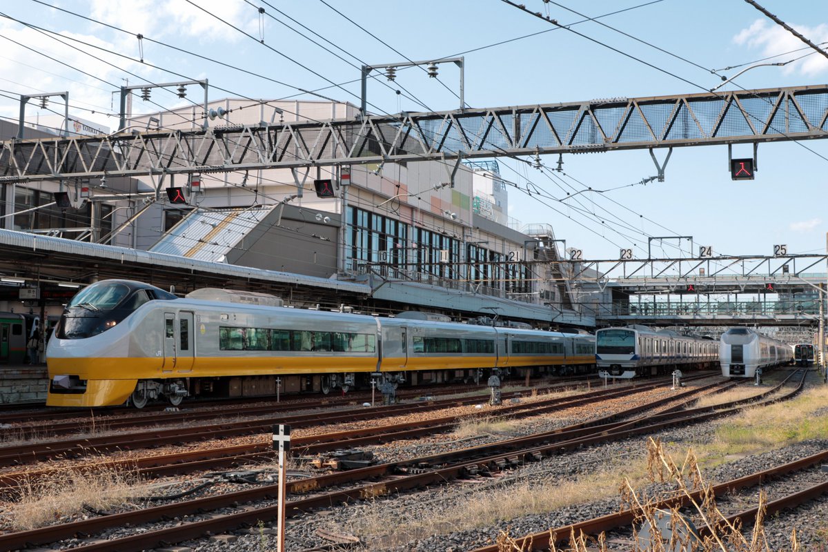 グキ on Twitter: "2023/04/27 宇都宮駅 回8126M E657系 K2編成 宇都宮疎開 651系1000番台 OM201編成"