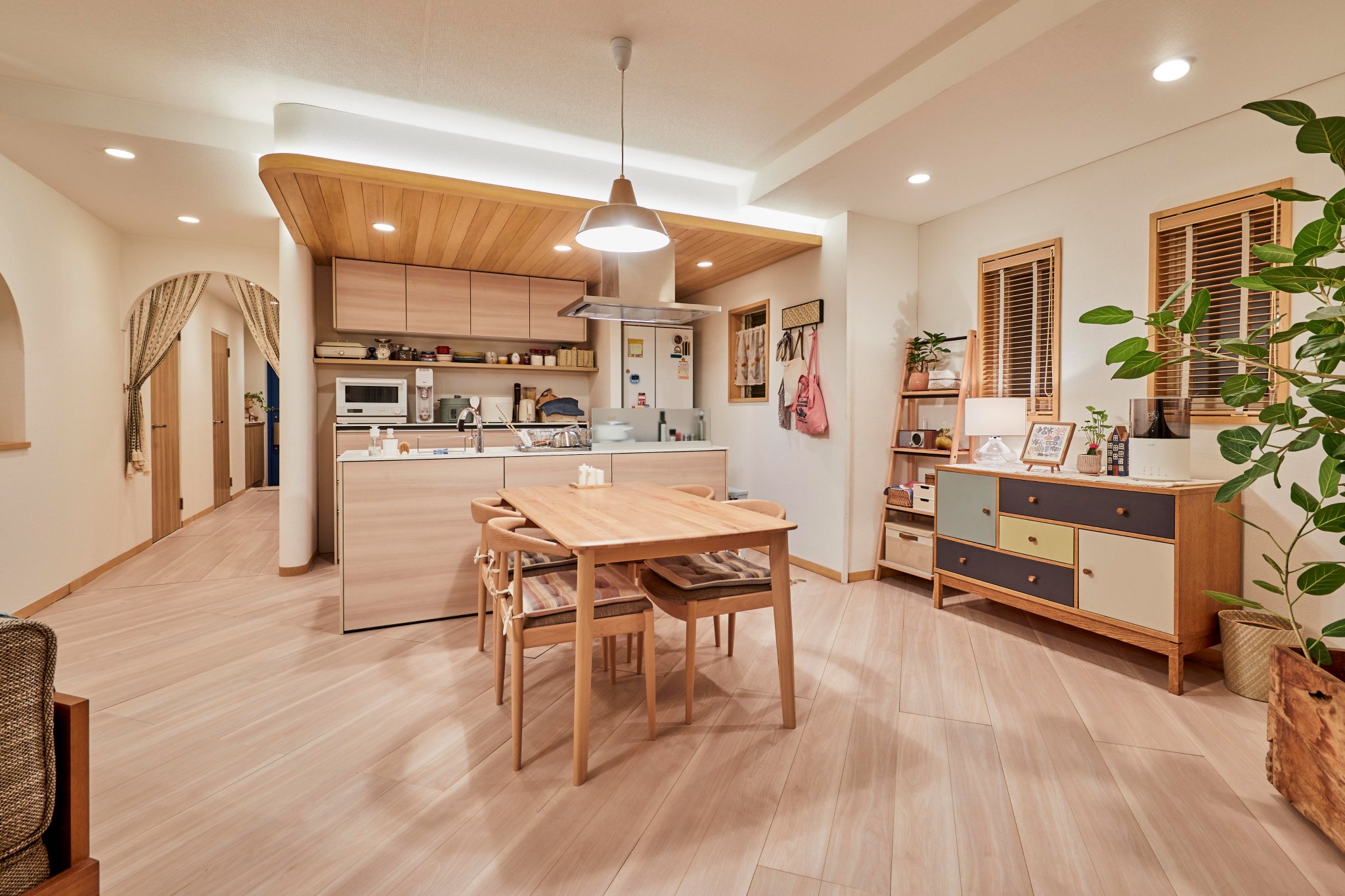 LIXIL（リクシル）公式 on Twitter: "4月12日スタートのフジテレビ系水曜ドラマ「#わたしのお嫁くん」にLIXIL製品が登場 主人公が住むマンションと会社にキッチン「ノクト ...