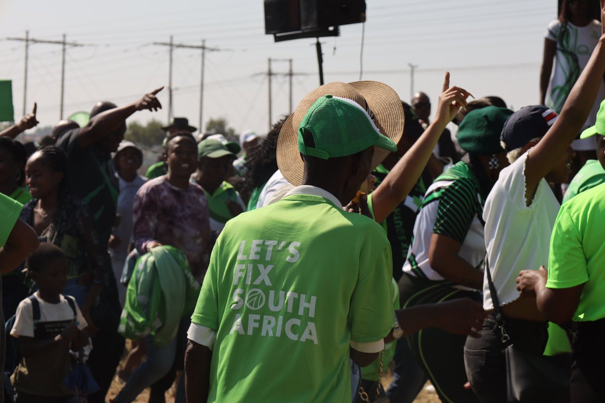 Herman Mashaba on Twitter: "RT @Action4SA: Ntate Mashaba is joined by Lerato Ngobeni, ActionSA ...