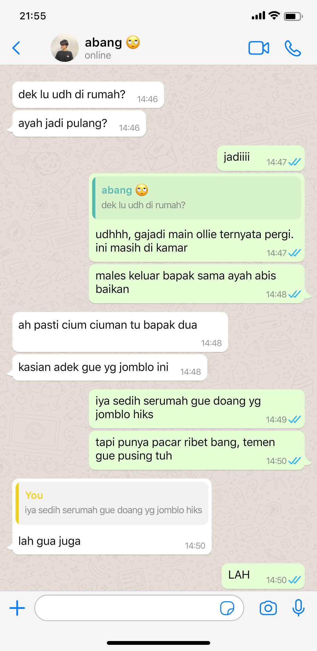 ares on Twitter: "alesan si sulung pulang telat adalah melipir dulu buat curhat (sambil nyebat ...