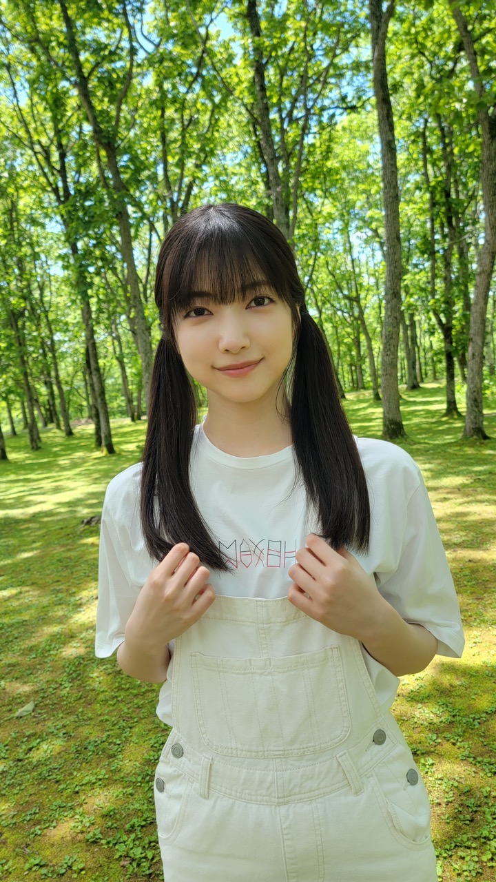 櫻坂46大園玲1st写真集『半分光、半分影』【公式】発売中！ on Twitter: "#れいちゃんのオフショット（4/4） 最後は写真で📸 アマゾン https://t.co ...